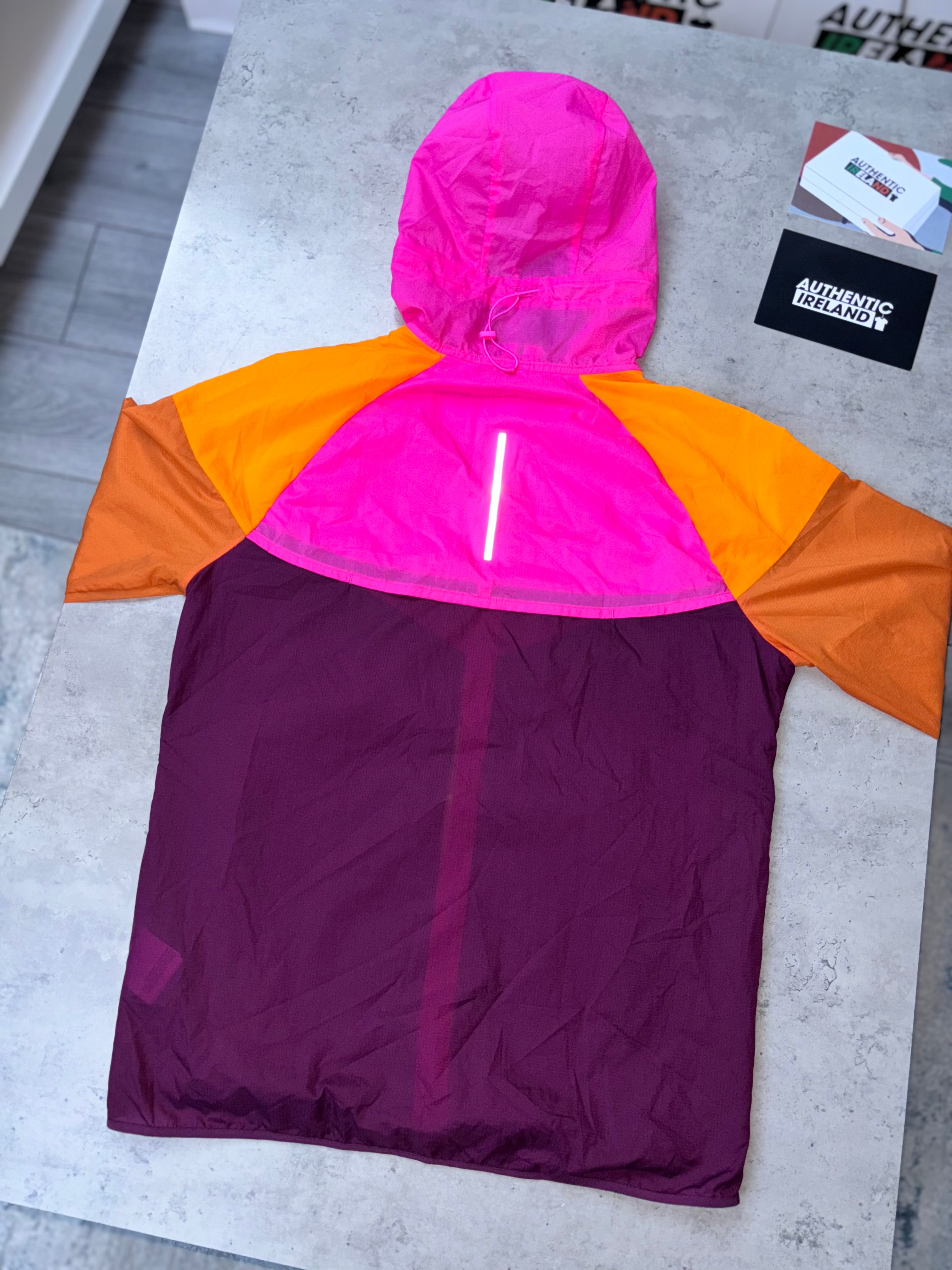NIKE REPEL WINDRUNNER JACKET - PINK/ORANGE – Authentic Ireland